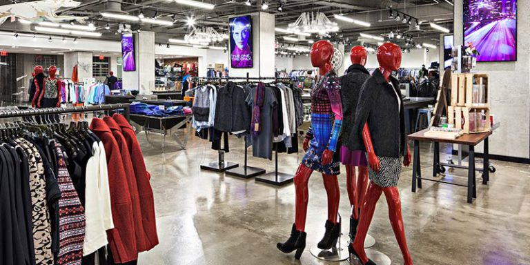 The Ultimate Guide to Exploring Crown Center | Kansas City ...