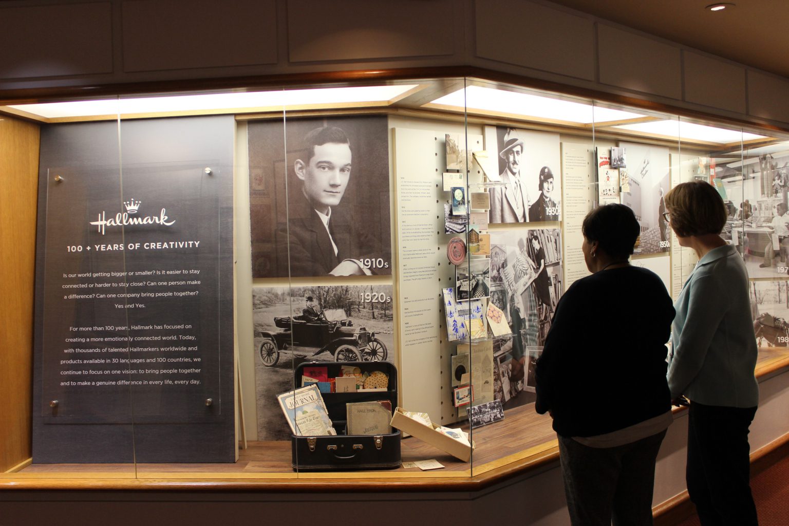 Hallmark Visitors Center | Visit KC
