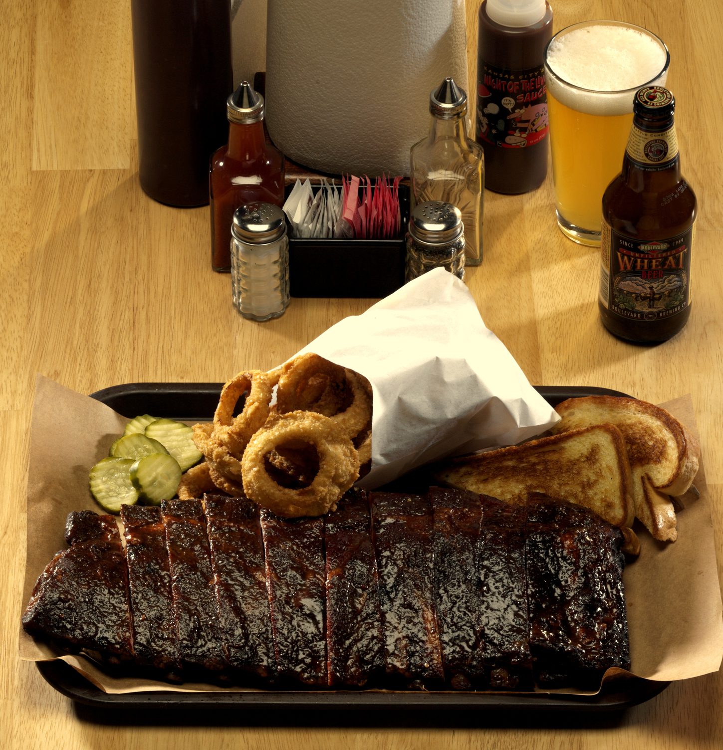 The Ultimate Guide to Barbecue in Kansas City | Visit KC