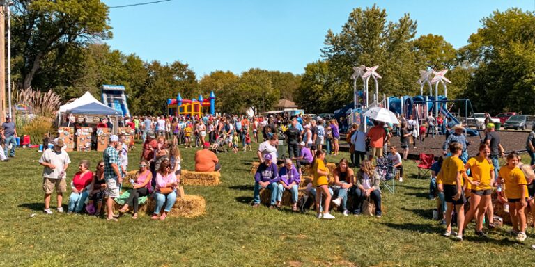 Spring Hill Fall Festival | 26 sept. 2025 | Visit KC
