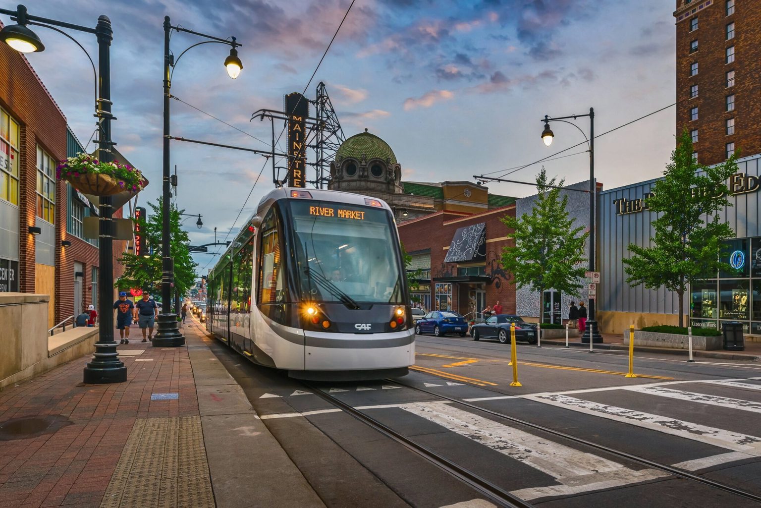 Explore Kansas City Neighborhoods & Trip Ideas | Visit KC