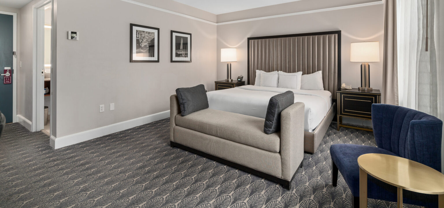 Indulge in convenient luxury at Hilton President | Visit KC